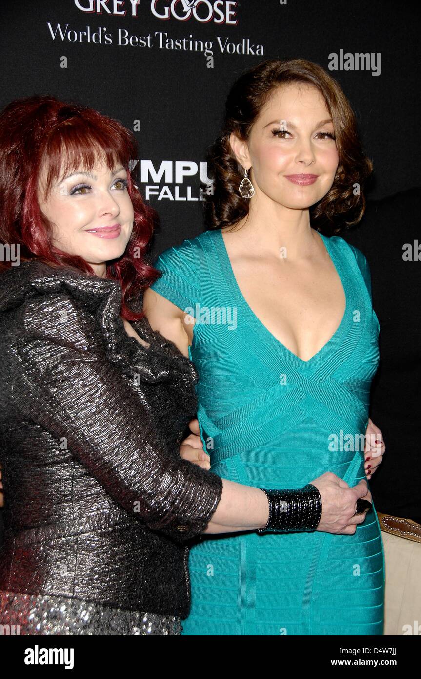Ashley judd and naomi judd High Resolution Stock Photography and Images ...
