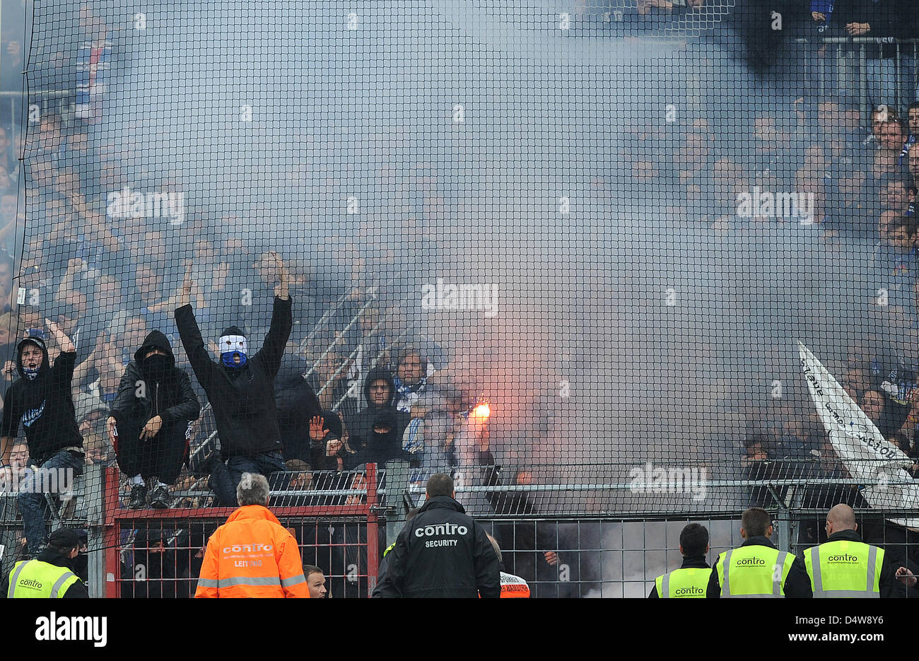 The German Bundesliga weekend derby game St. Pauli versus Hamburger SV ...