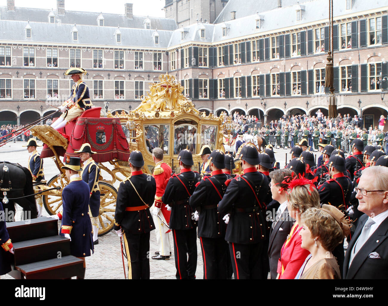 The Dutch Royal family arrives at the Hall of Knights at Prinsjesdag ...