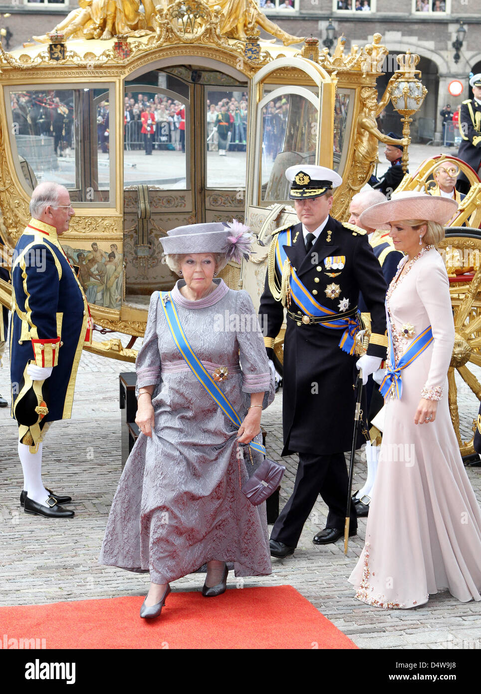 Queen Beatrix of the Netherlands (C), Crown Prince Willem-Alexander of ...