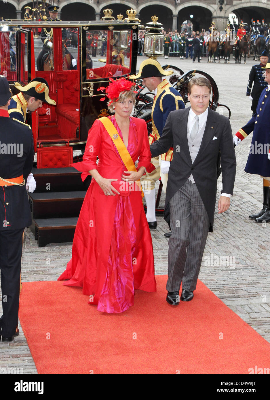 Prince Constantijn of the Netherlands (R) and his wife Princess ...