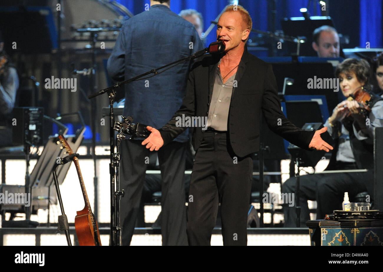 Symphonicity tour hi-res stock photography and images - Alamy