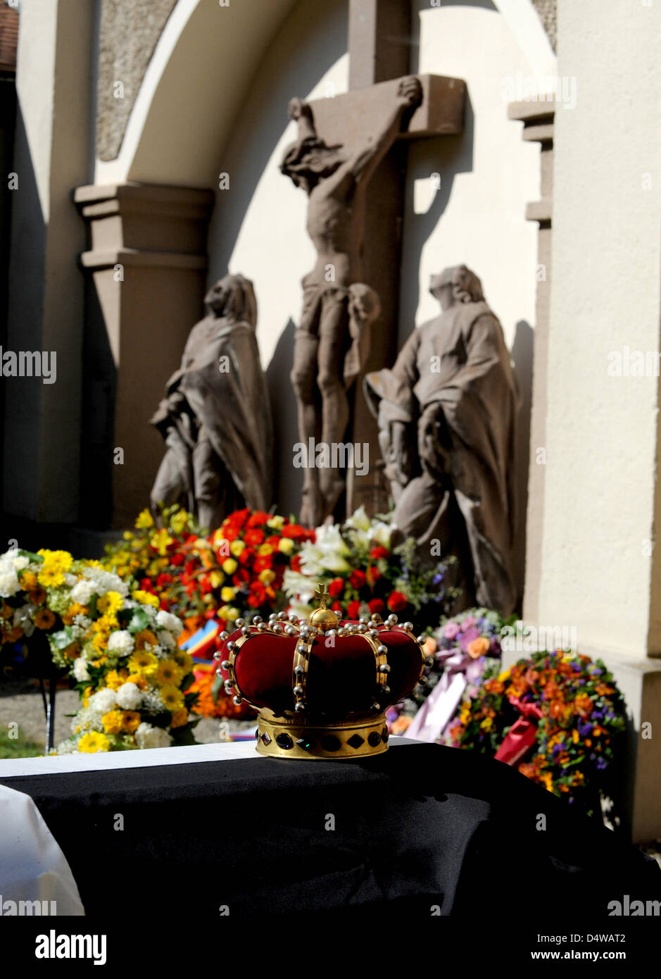A prince's crown sits on top of the coffin of Friedrich Wilhelm, Prince ...
