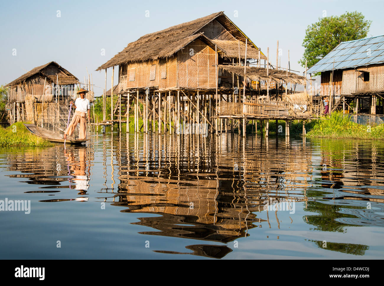 Stilt village hi-res stock photography and images - Alamy