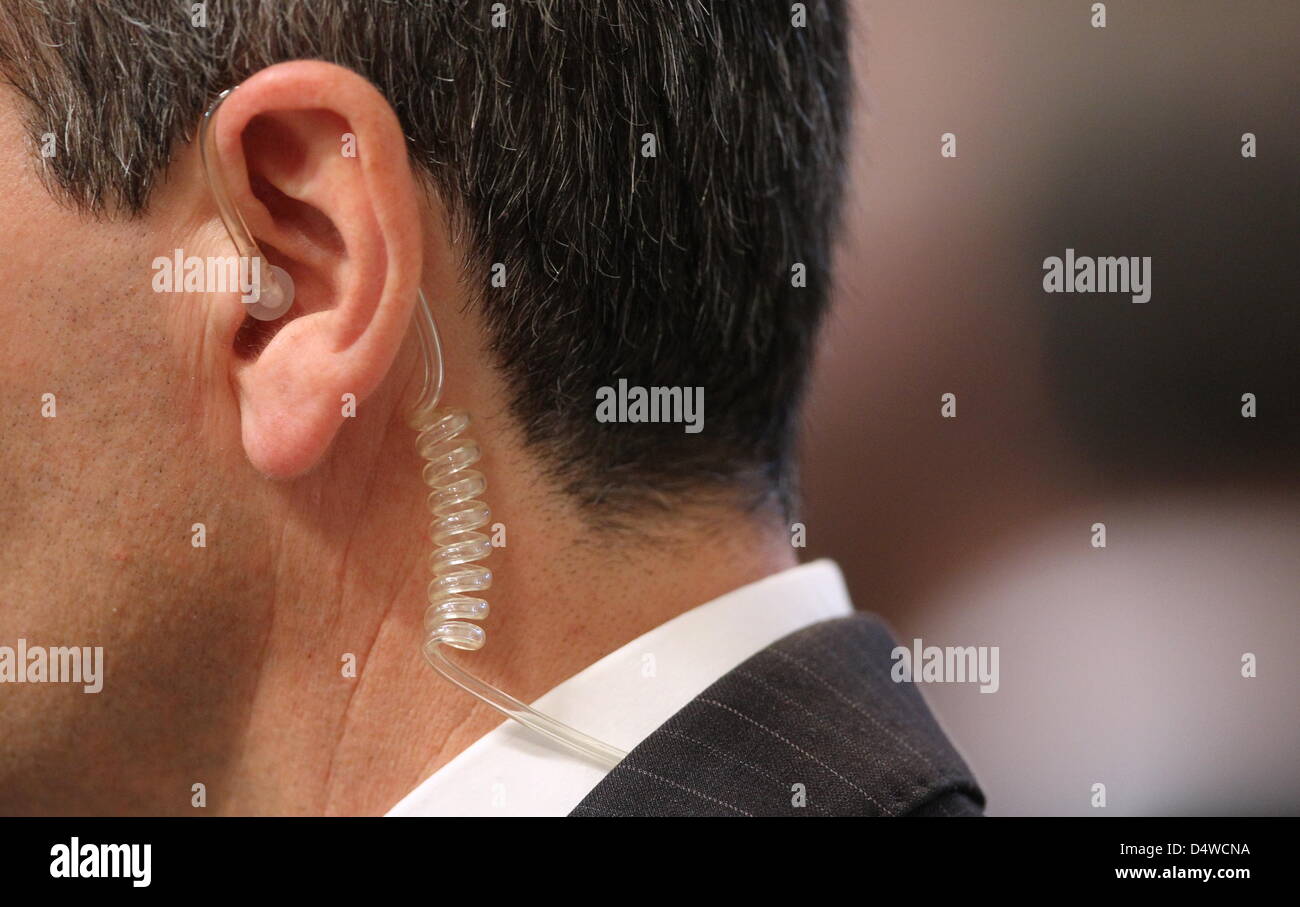 Personnel member hi-res stock photography and images - Alamy