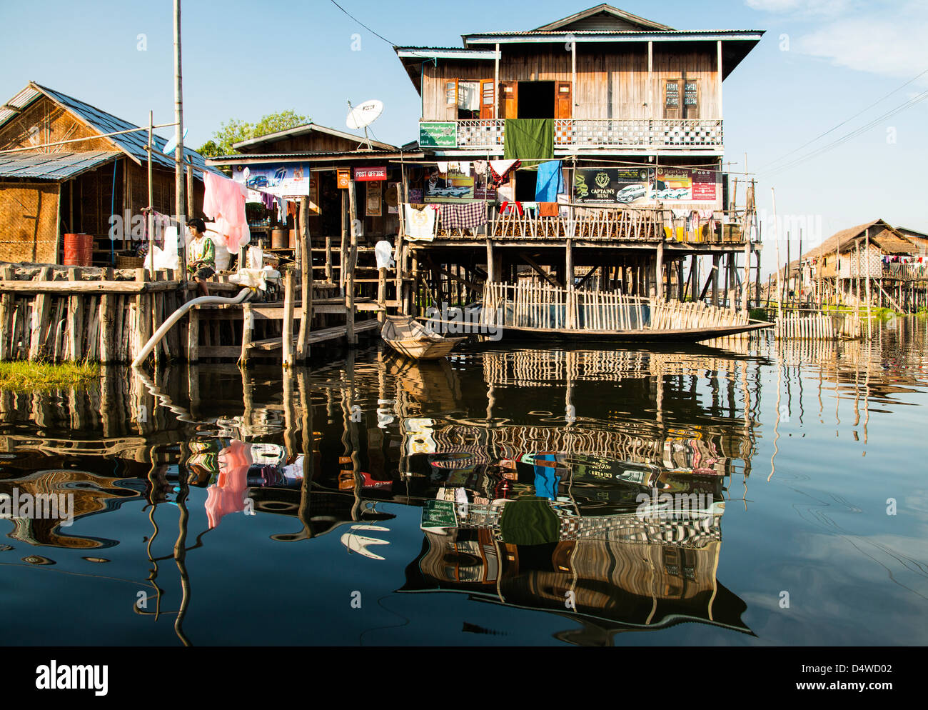 Stilt village hi-res stock photography and images - Alamy
