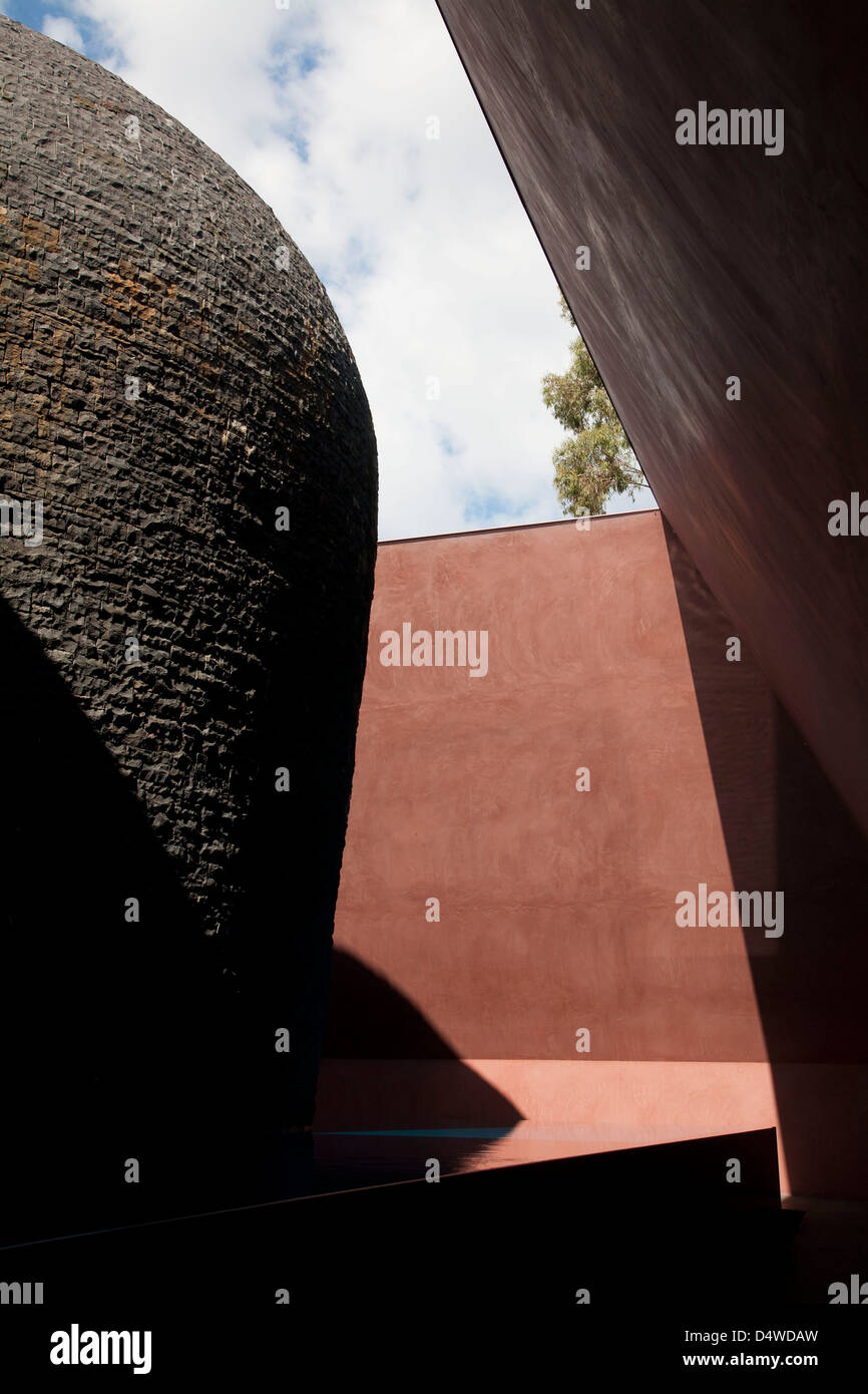 James turrell within without art High Resolution Stock Photography and ...