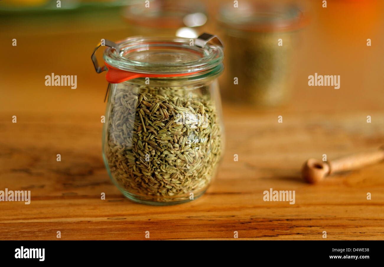 Dried fennel seed hi-res stock photography and images - Alamy
