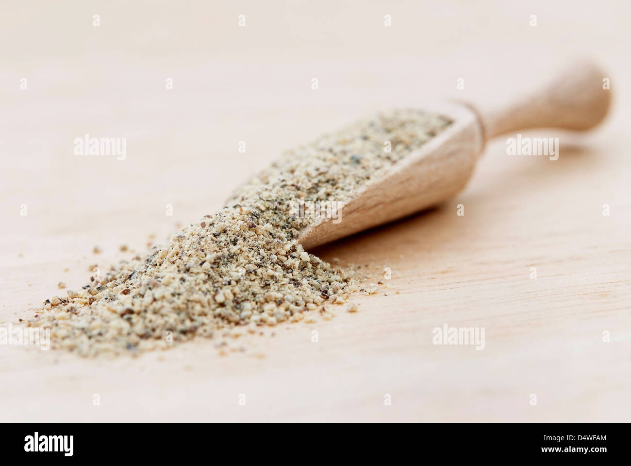 White pepper hi-res stock photography and images - Alamy