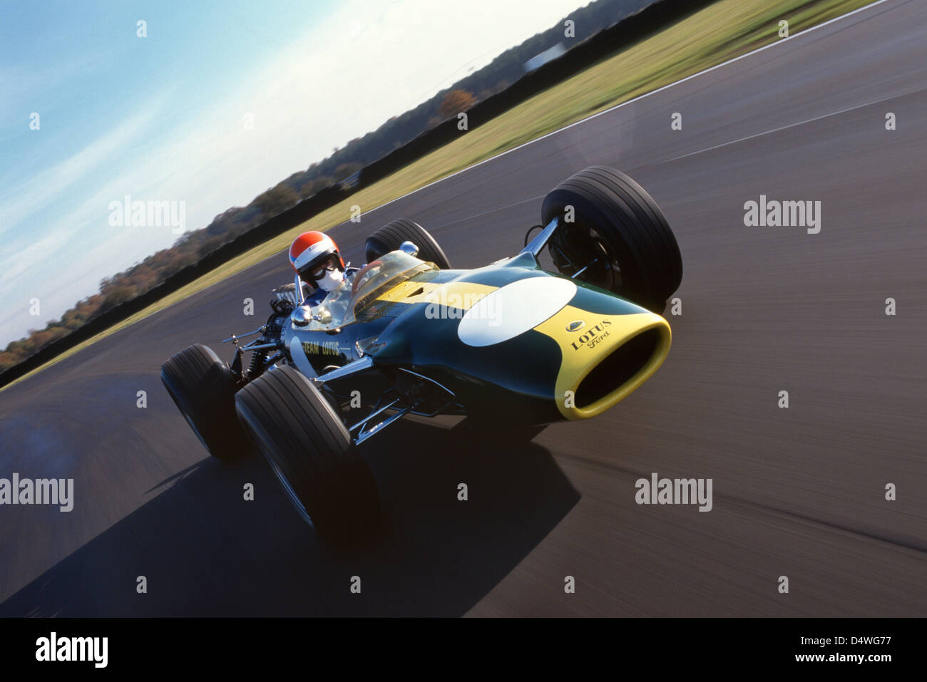 Graham Hill's Lotus 49, driven at Snetterton by Tiff Needell Stock ...