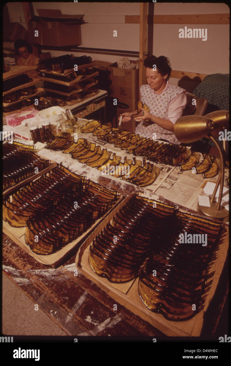 1970s factory workers hi-res stock photography and images - Alamy