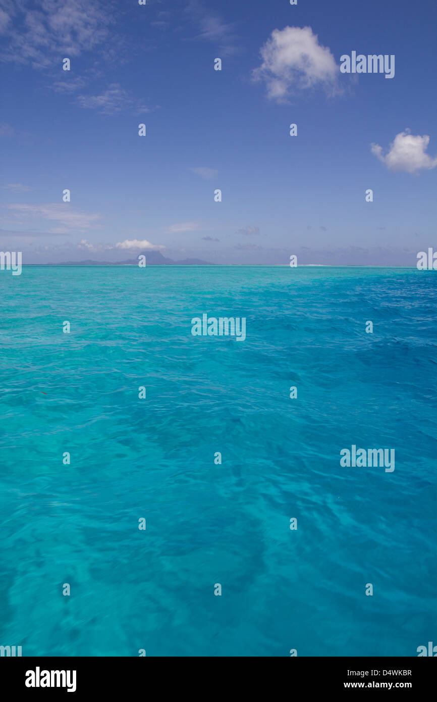 Sea lagoon hi-res stock photography and images - Alamy