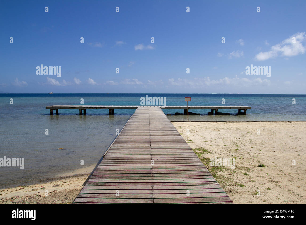 Ocean structure hi-res stock photography and images - Alamy