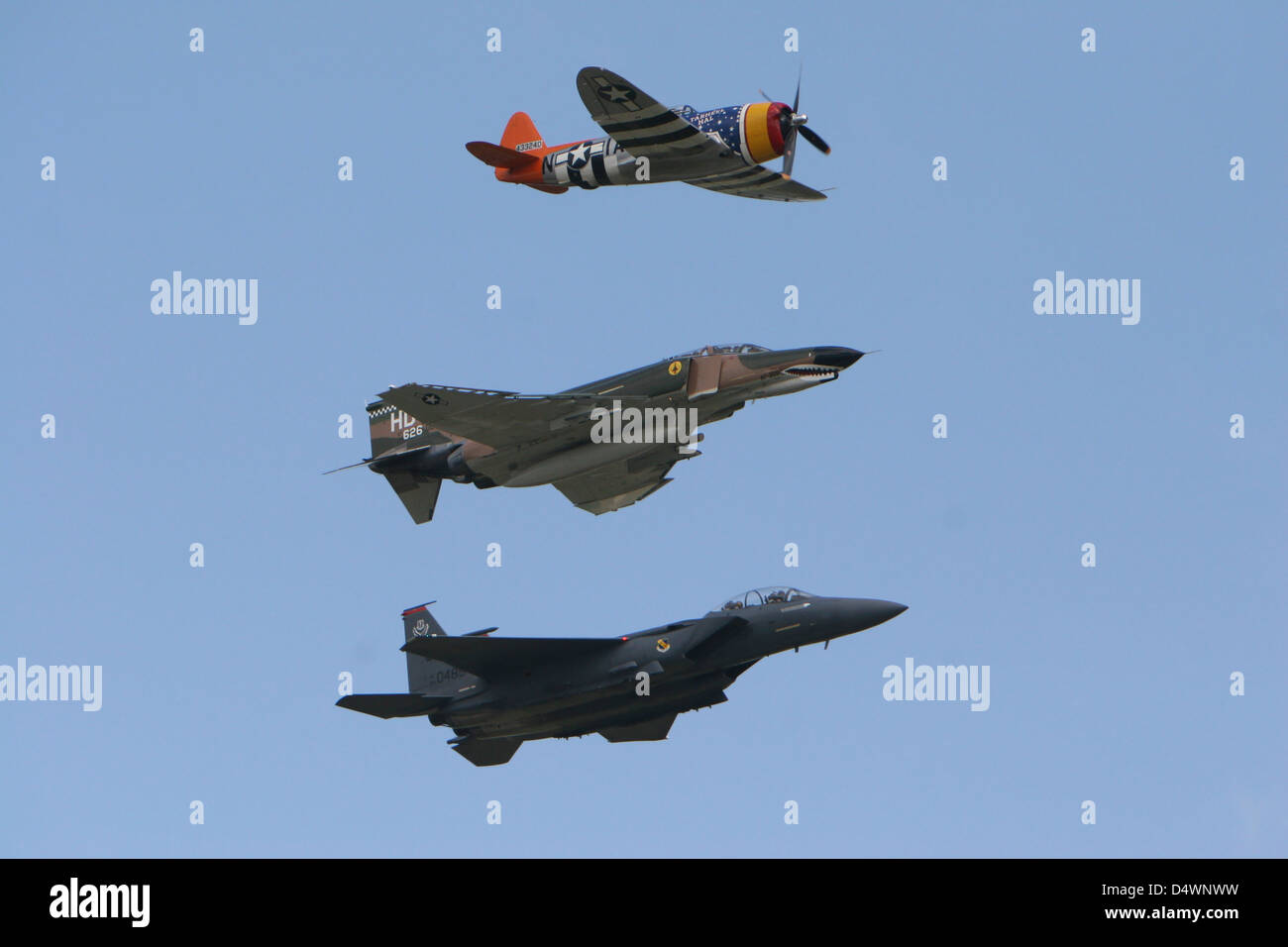 P 47 thunderbolt hi-res stock photography and images - Alamy