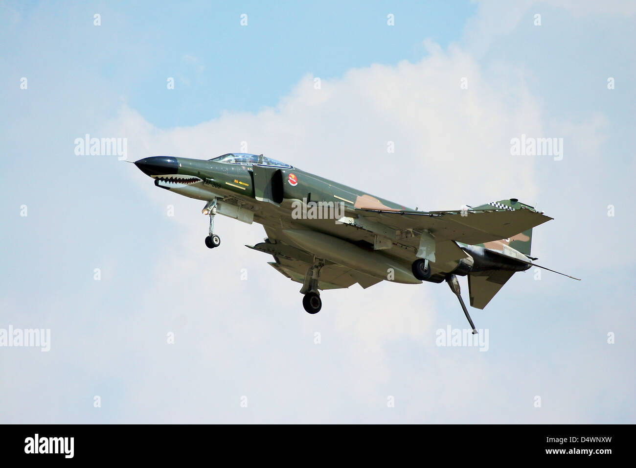 F 4 Phantom In Flight High Resolution Stock Photography and Images - Alamy