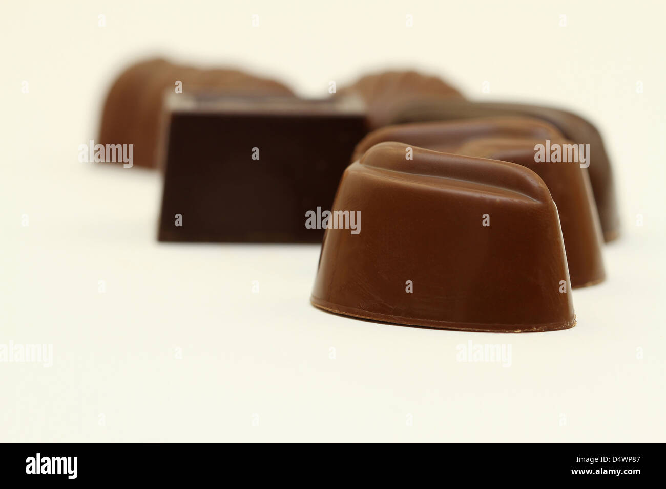 Dark chocolates hi-res stock photography and images - Alamy