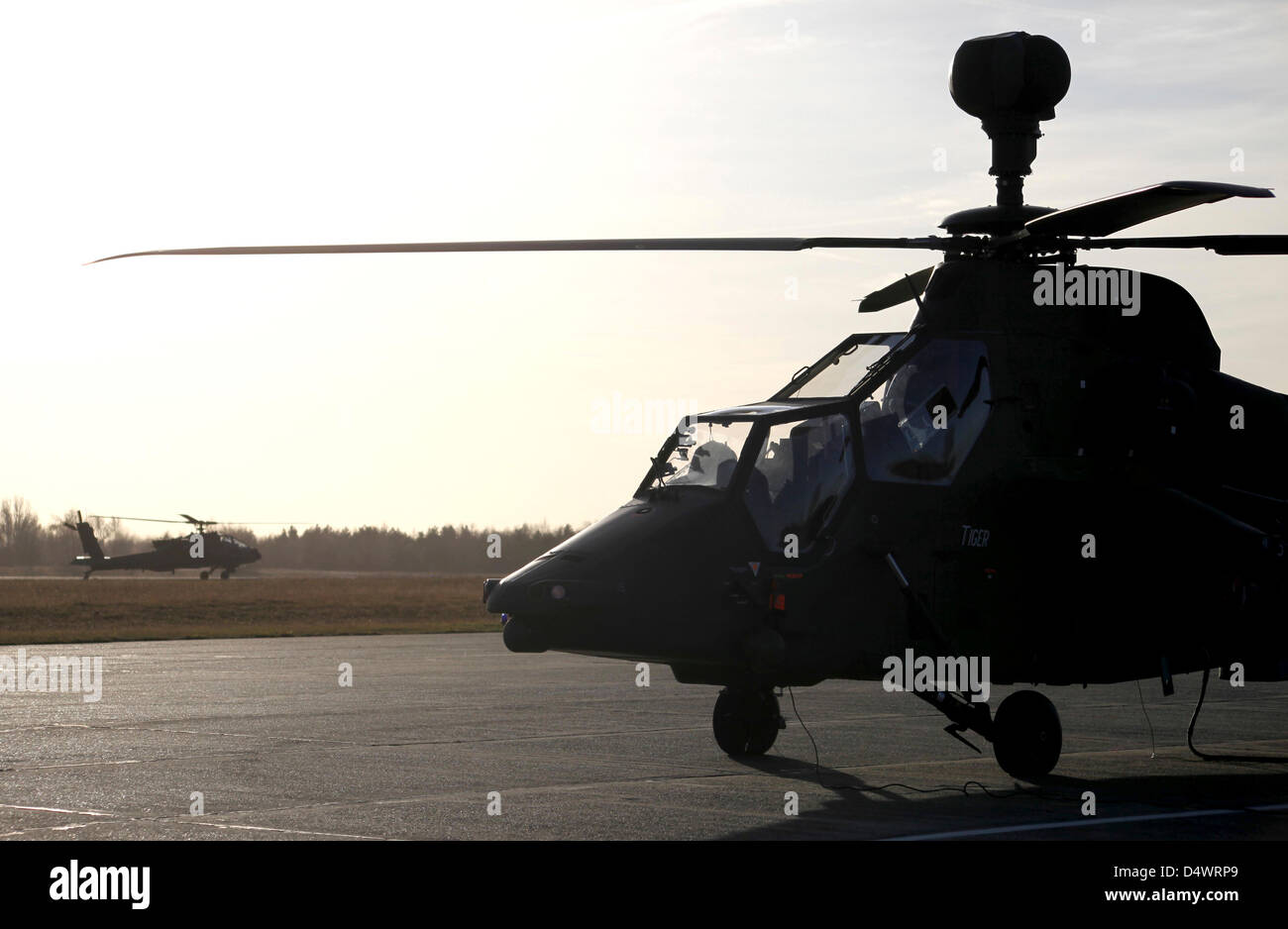 Eurocopter tiger hi-res stock photography and images - Alamy