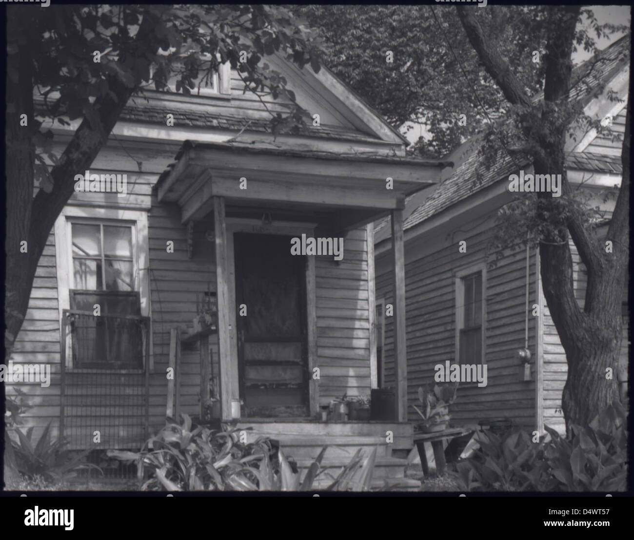 1970shousing hi-res stock photography and images - Alamy