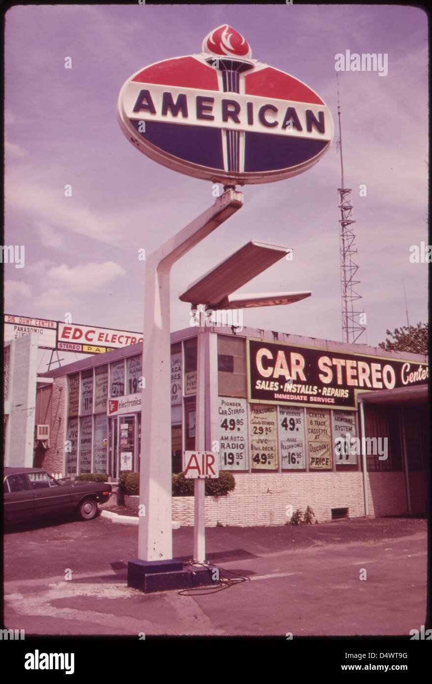 Standard oil gas station hi-res stock photography and images - Alamy