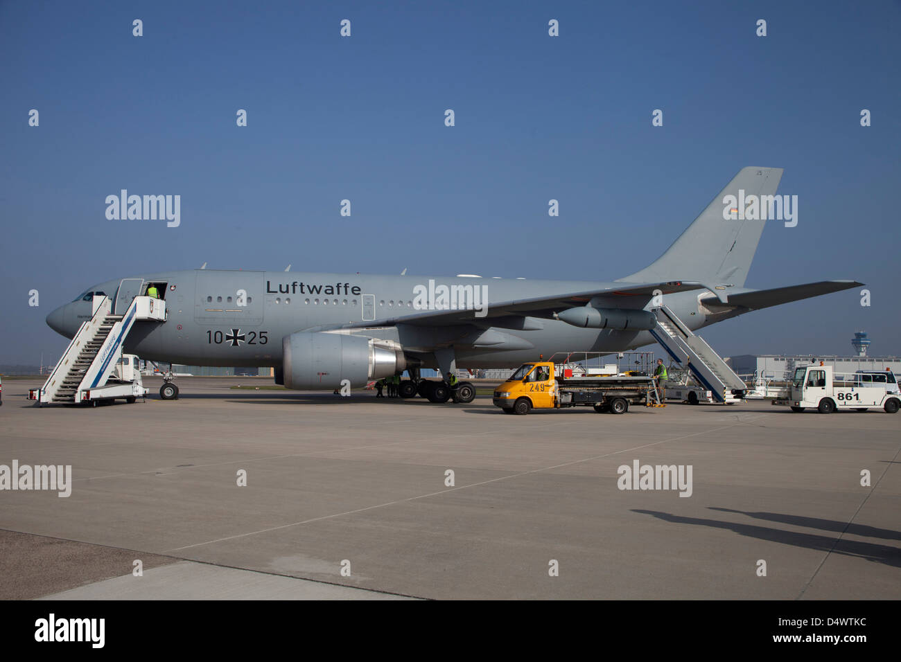 An Airbus A310 MRTT Tanker of the German Air Force after a mission ...