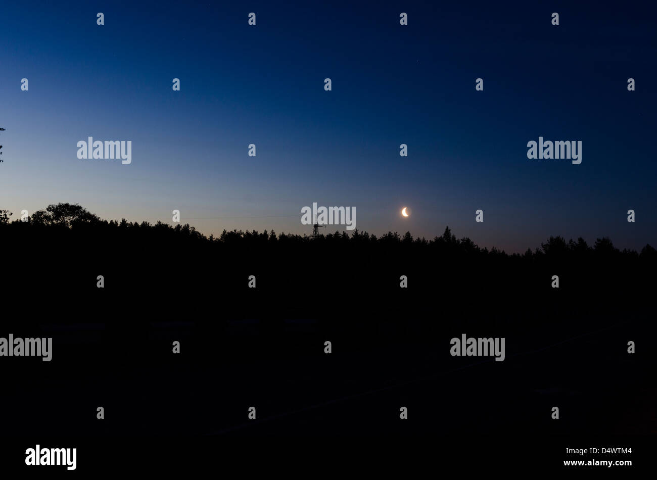 night moon half full late midnight Stock Photo - Alamy