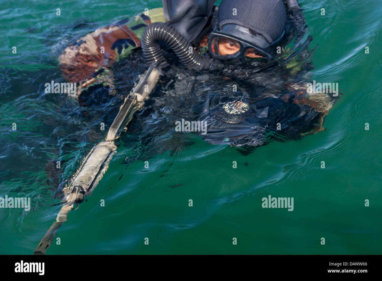 Combat swimmers hi-res stock photography and images - Alamy
