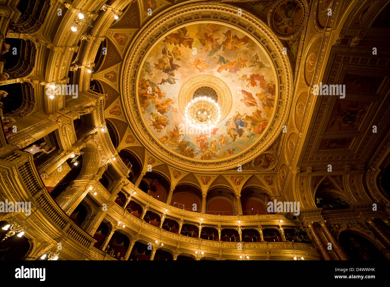 Renaissance architecture frescos hi-res stock photography and images ...