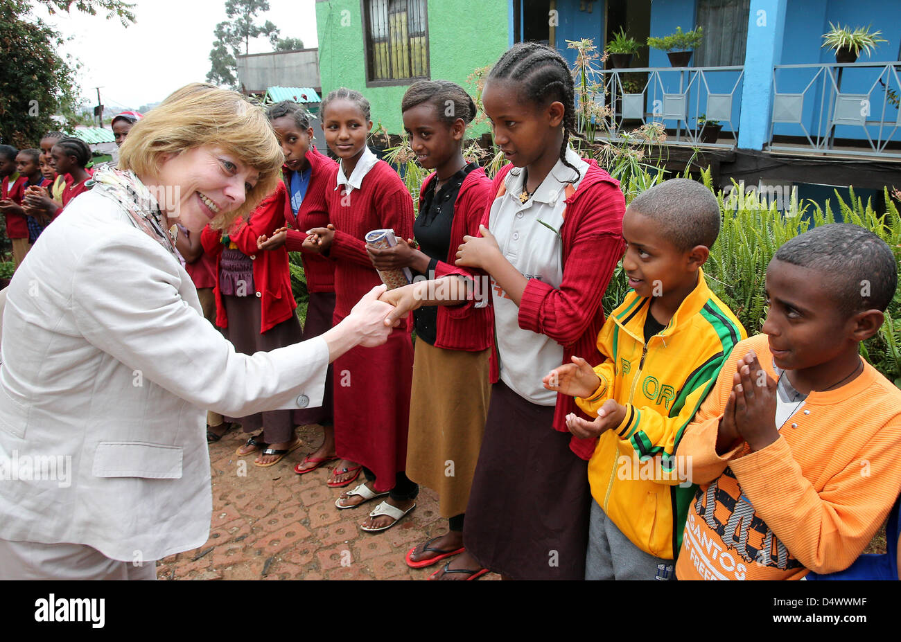 Partner of German President Daniela Schadt visits the UNICEF project ...