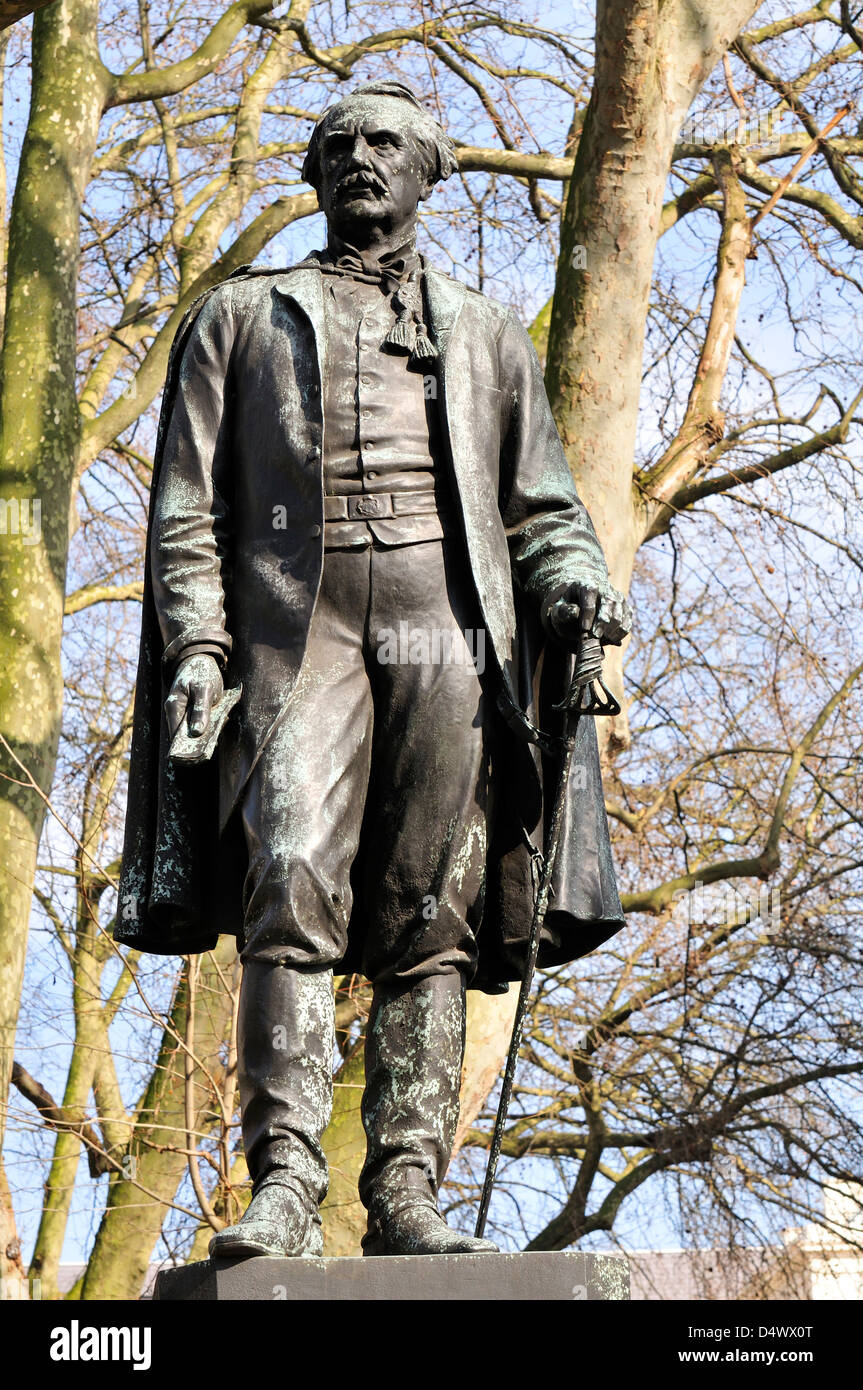 London, England, UK. Statue (by Sir Joseph Edgar Bowen, 1882) of John ...