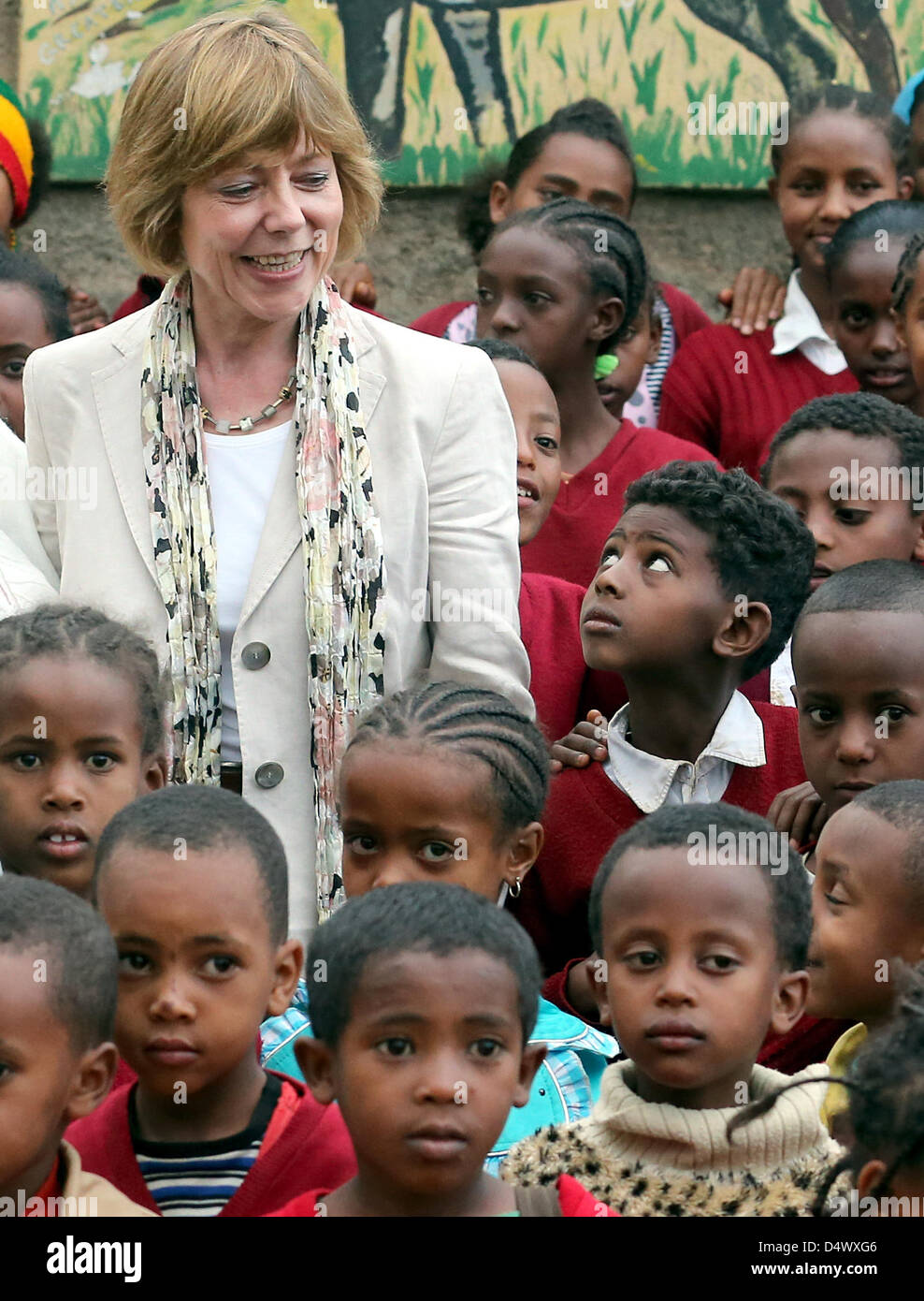 Partner of German President Daniela Schadt visits the UNICEF project ...