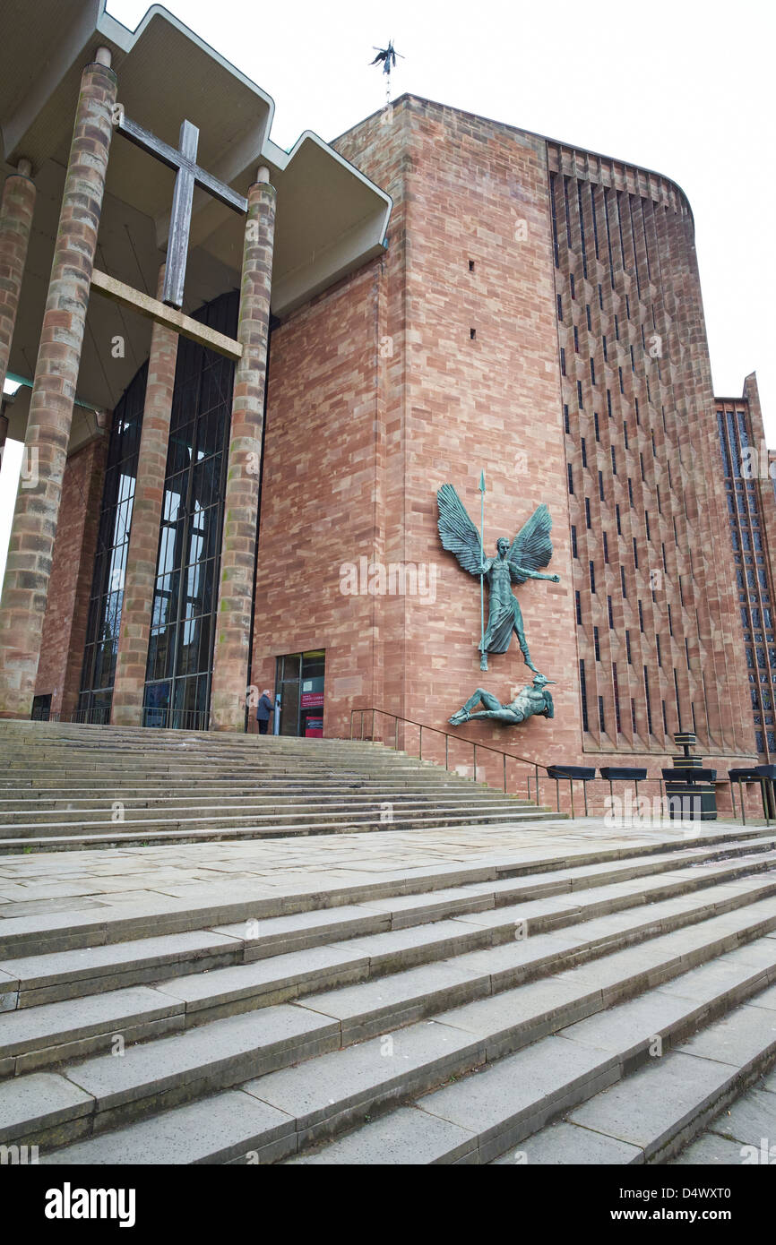 New coventry cathedral hi-res stock photography and images - Alamy