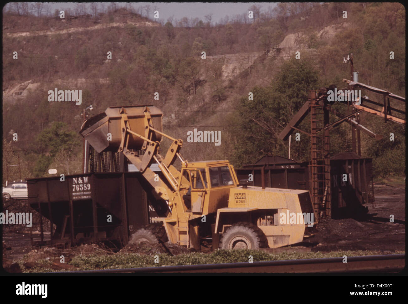 Coal mining west virginia hi-res stock photography and images - Alamy