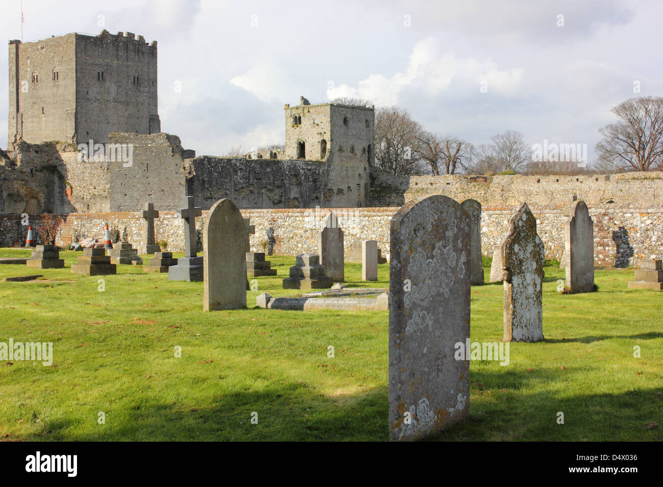 church and graveyard Stock Photo - Alamy