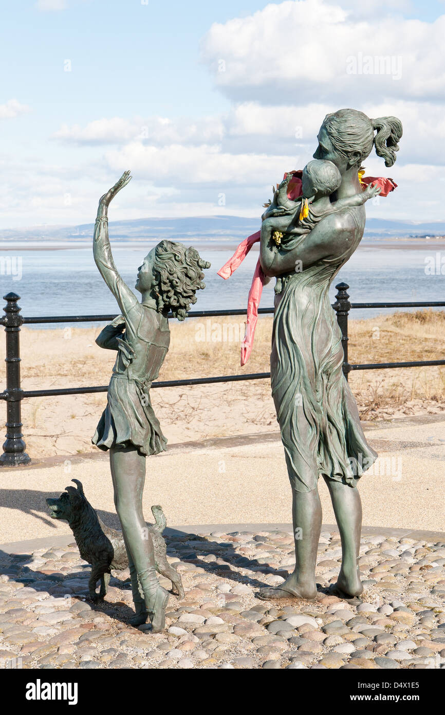 The welcome home statue at Fleetwood, Lancashire, England Stock Photo ...