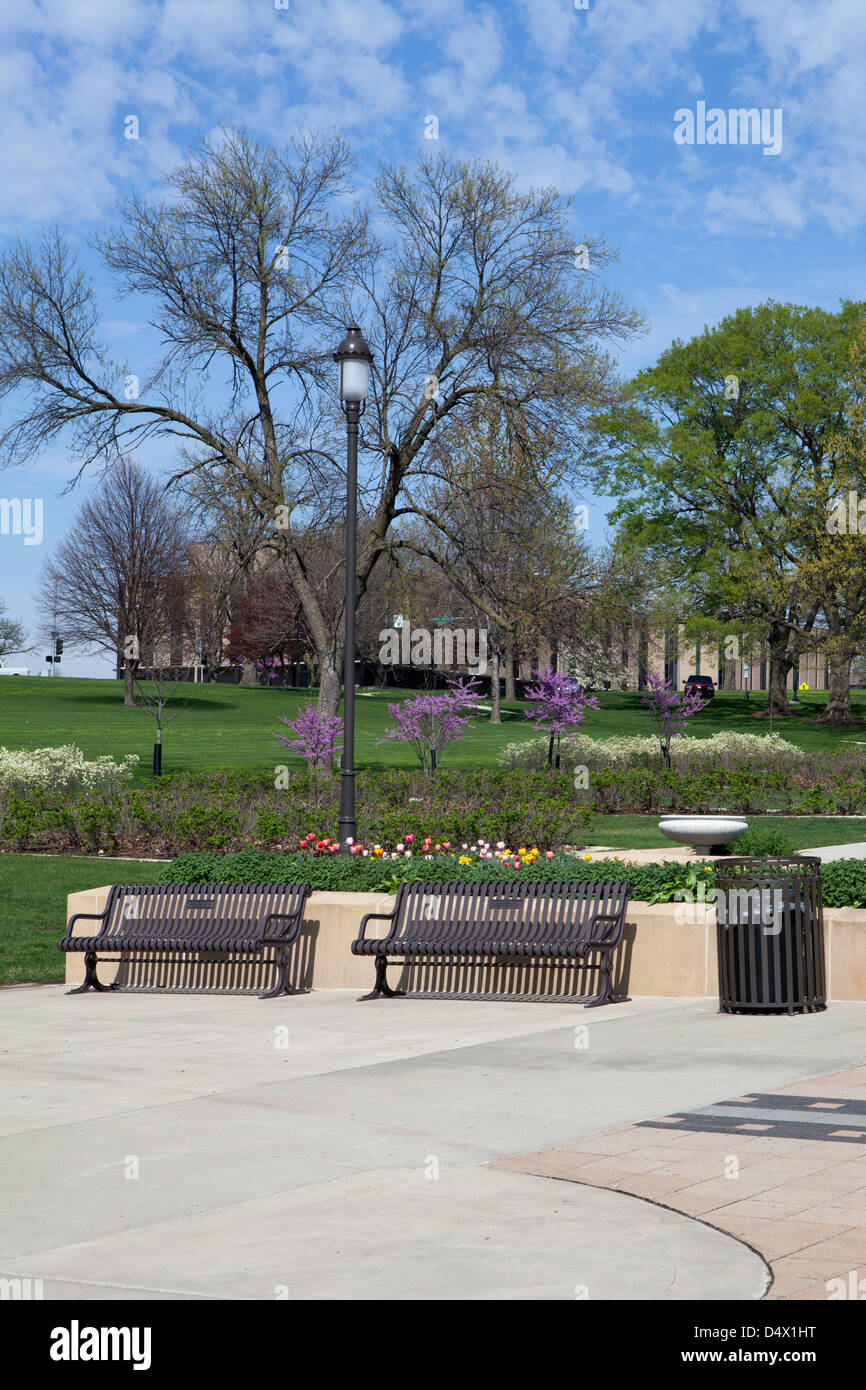 The park in front of the State Capitol building,USA, Iowa, Des Moines ...