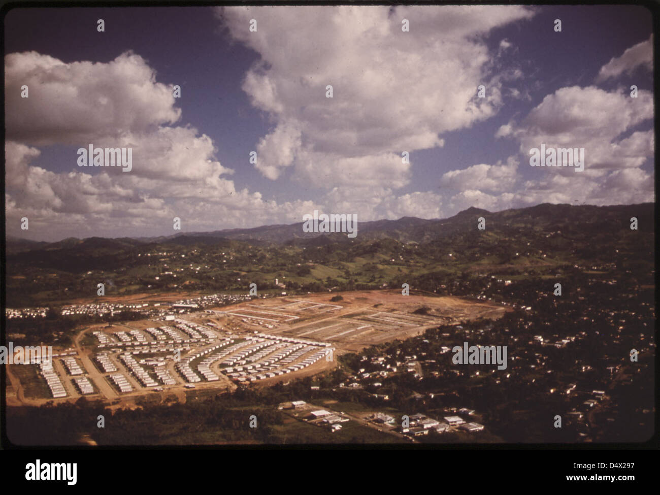 1973 housing development hi-res stock photography and images - Alamy