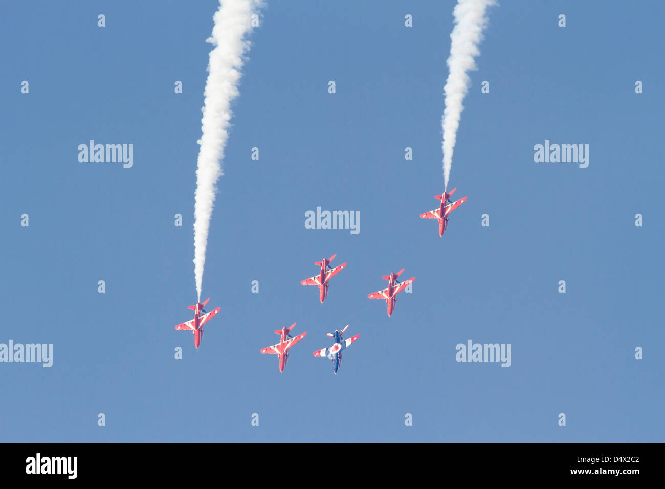 The Red Arrows flying display team Stock Photo - Alamy