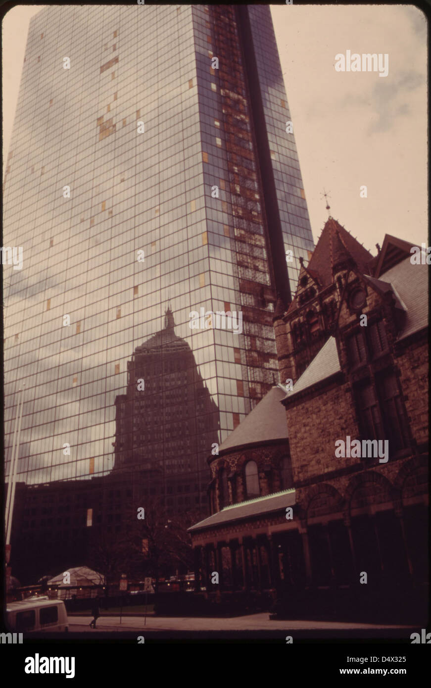 Boston john hancock tower plywood hi-res stock photography and images ...