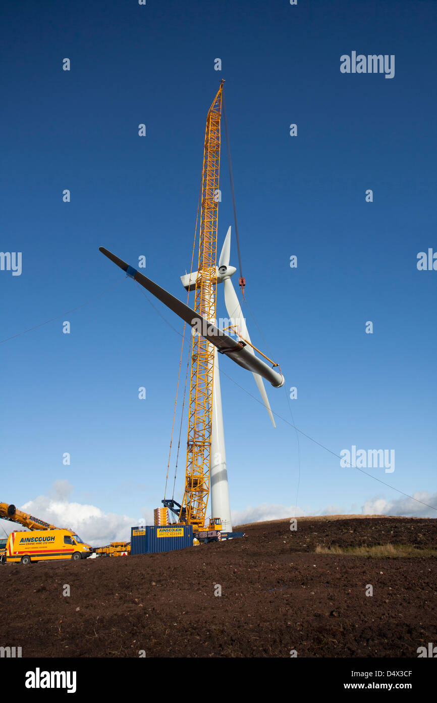 The construction of a wind turbine at ScottishPower Renewables ...