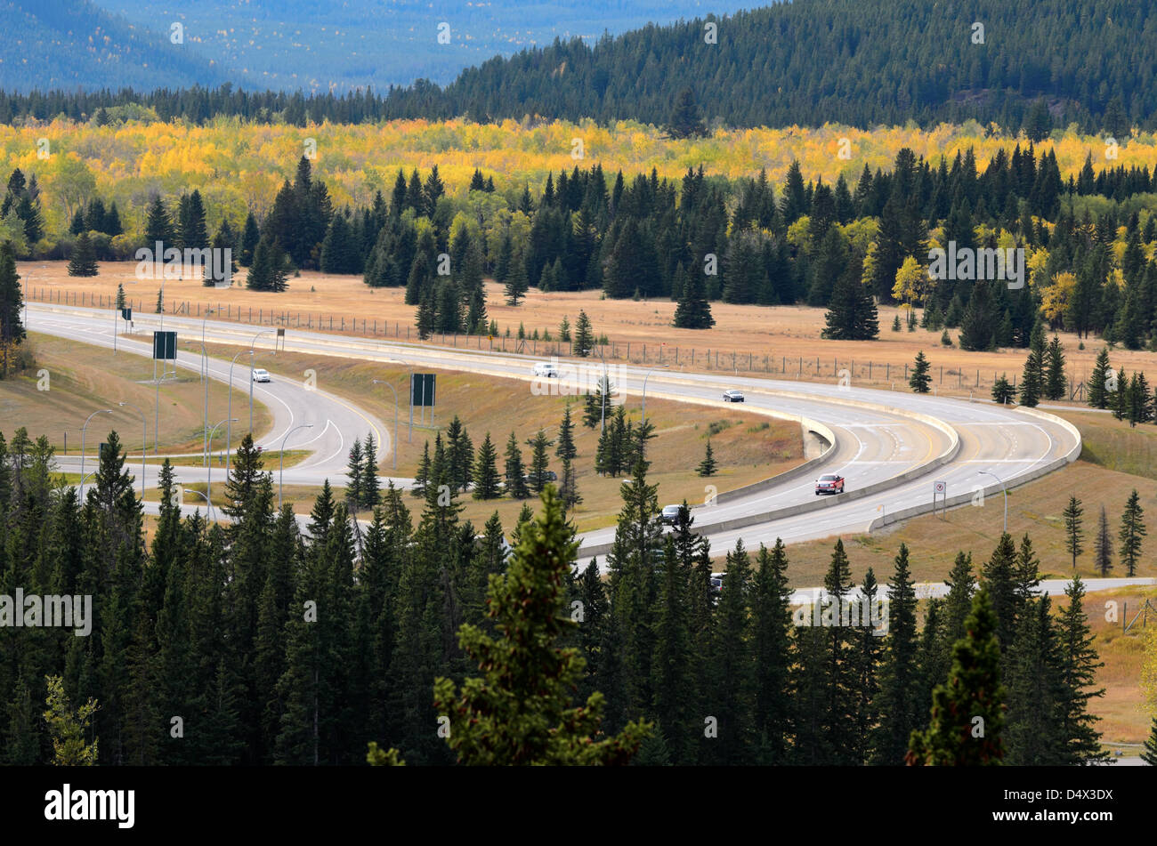 Highway in banff national park hi-res stock photography and images - Alamy