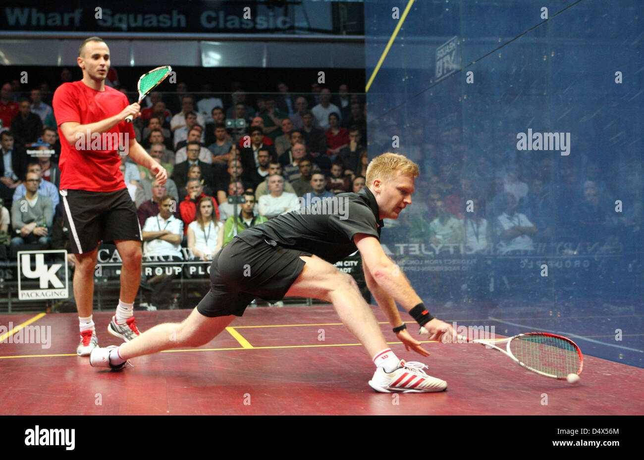 19.03.2013 Canary Wharf, London, England. Tom Richards (Black Shirt ...