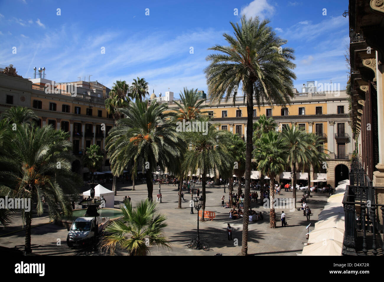Placa Reial, Barri Gotic, Barcelona, Spain Stock Photo - Alamy