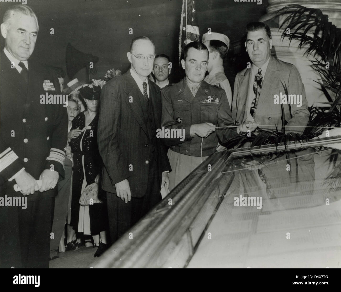 General McAuliffe unveils the German surrender documents in the Rotunda ...