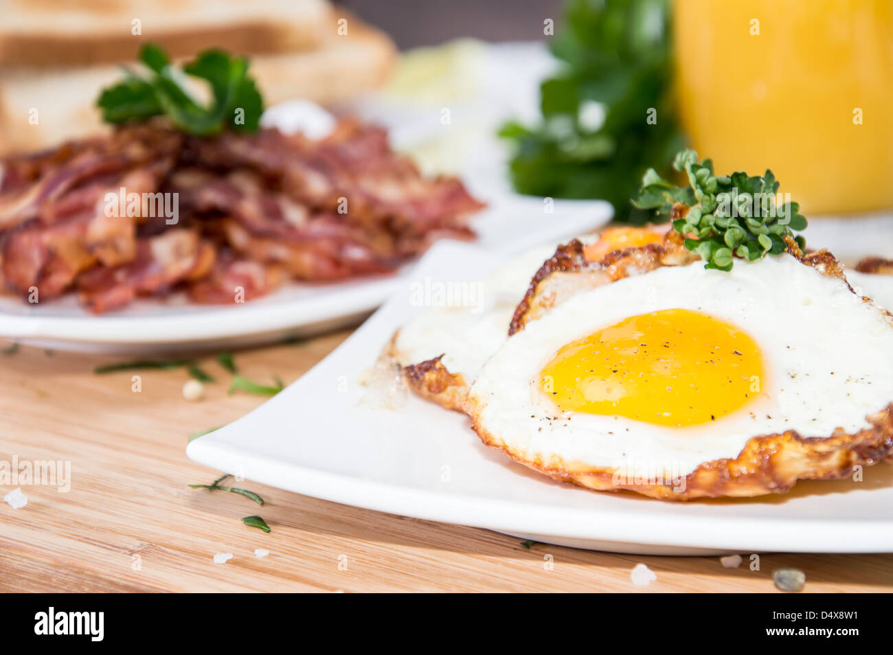 Fresh portion fried eggs hi-res stock photography and images - Alamy