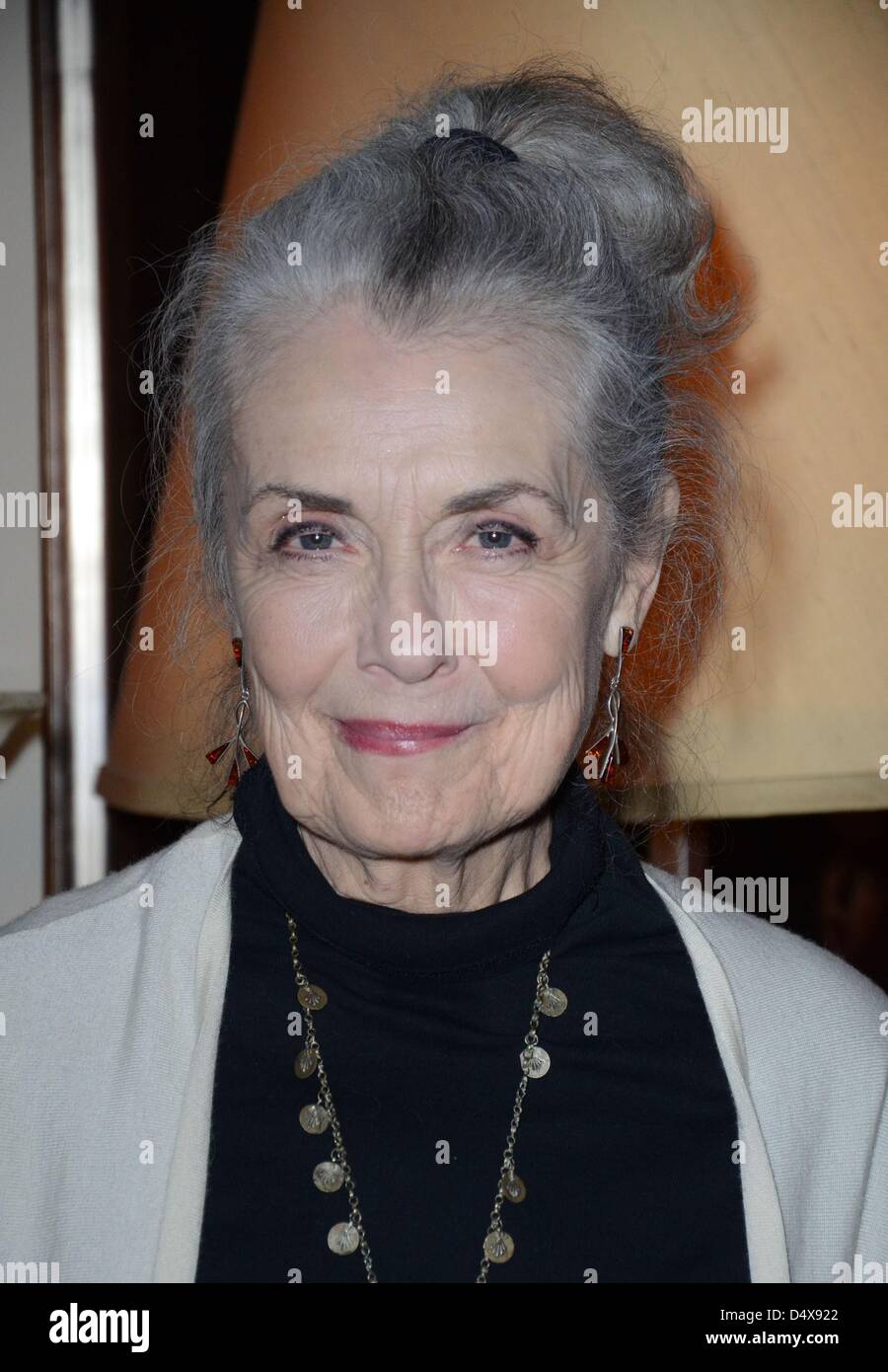 Mary Beth Peil King And I