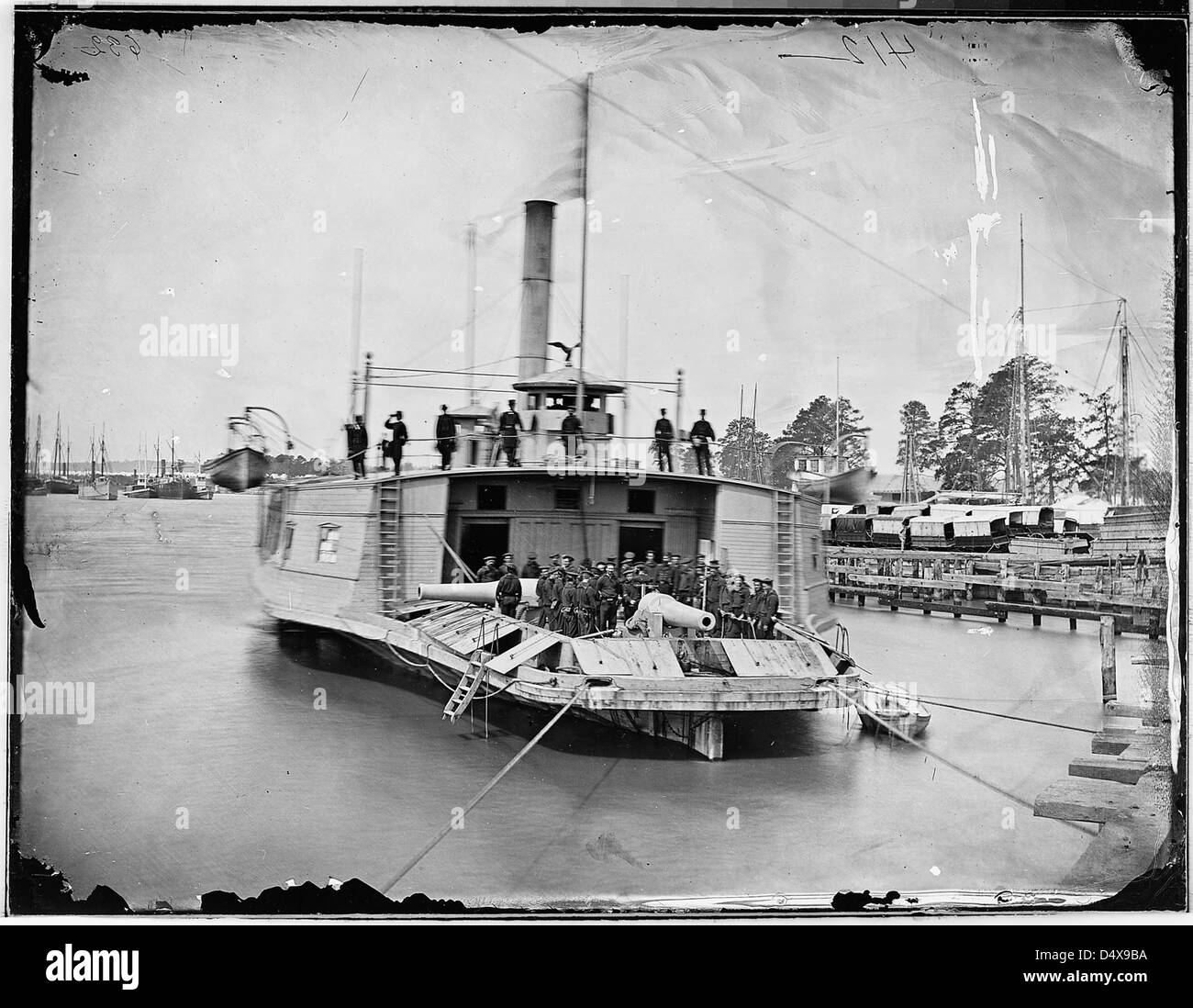 Civil war gun boat Black and White Stock Photos & Images - Alamy