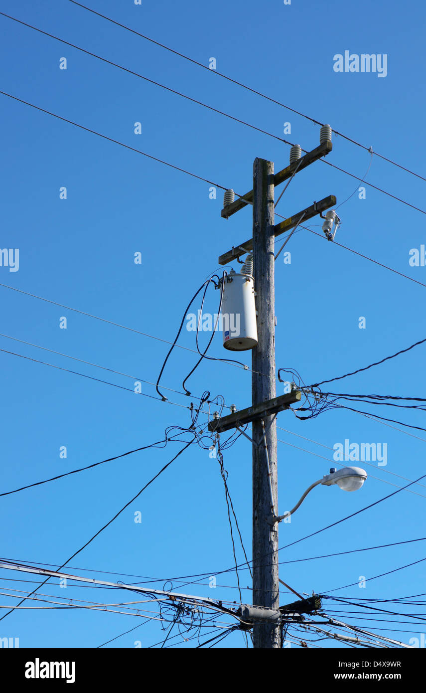 Pole electricity hi-res stock photography and images - Alamy