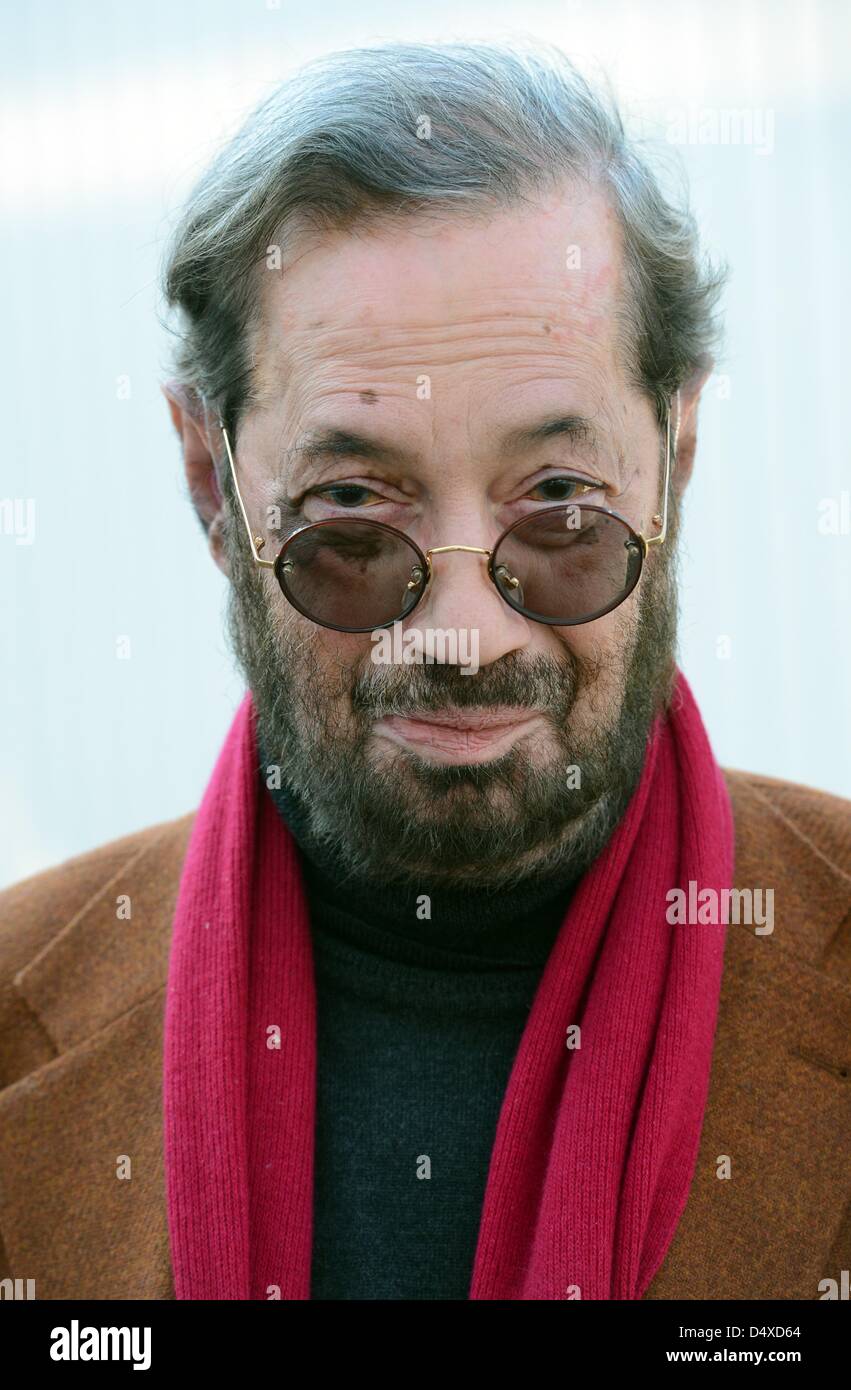 Indian writer asit datta poses hi-res stock photography and images - Alamy