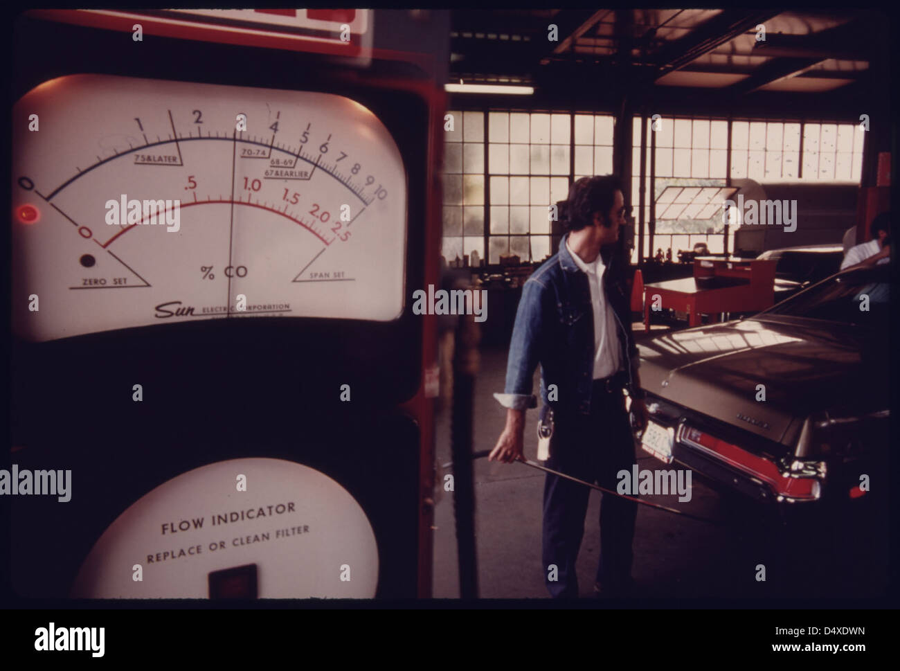 Downtown cincinnati 1970s hi-res stock photography and images - Alamy