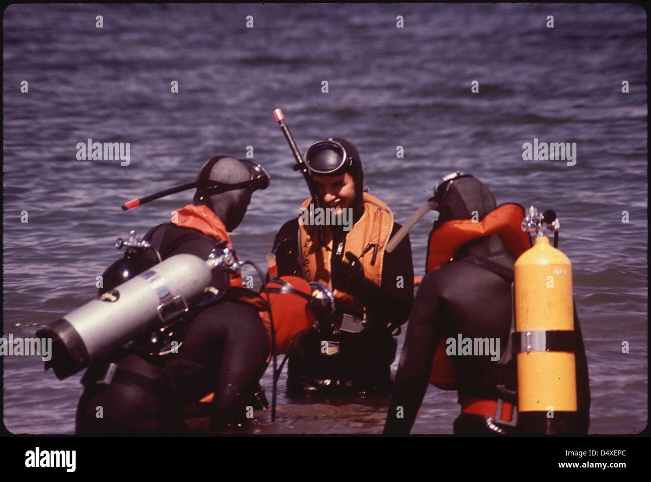 1970s scuba diving hi-res stock photography and images - Alamy